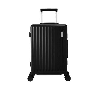China Spinner Caster Hard Shell Suitcase Set 26inch 28inch Suitcase With Laptop Compartment for sale