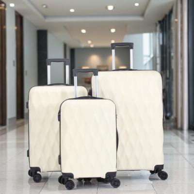 China Unisex Ultra-Lightweight Travel Luggage Suitcase Set 360° Smooth Wheels Easy Carry Durable Suitcases for Smooth Travel for sale