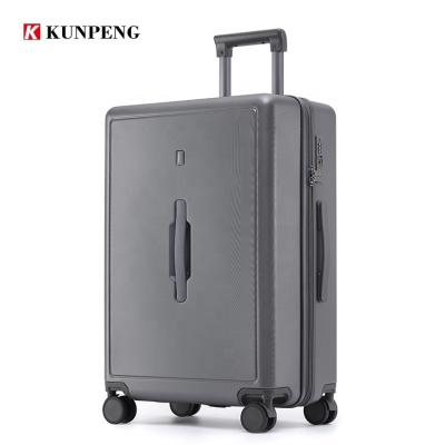 China Customized Color PC Luggage  Hard Spacious Luggage Zip Lock Telescoping Handle for sale