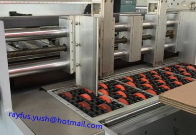 中国 波形を付けられる除去を用いる自動先端の平床式トレーラーのダイスの打つ機械 販売のため