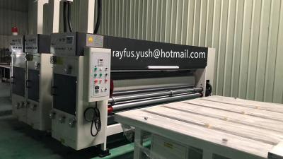 China Hochgeschwindigkeits-Flexo-Druckmaschinen-halb Selbstkettenfütterungsfarbe fertigte besonders an zu verkaufen