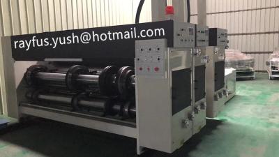 China Hochgeschwindigkeits-Flexo-Druckmaschinen-halb Selbstkettenfütterungsfarbe fertigte besonders an zu verkaufen
