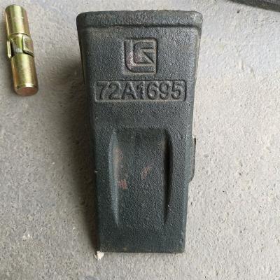 China 72A1695 Excavator Spare Parts Bucket Teeth For Kobelco for sale