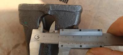 중국 LIUGONG 휠 로더 버킷 투스 2713-1217RC 낮은 마찰 판매용