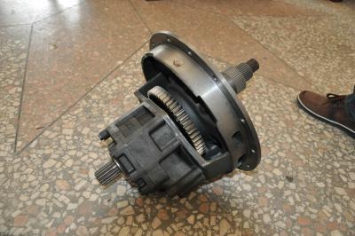 中国 liugongの積込み機の付属品伝達アセンブリ変速機の良質の4644102134の入力アッセンブリ 販売のため