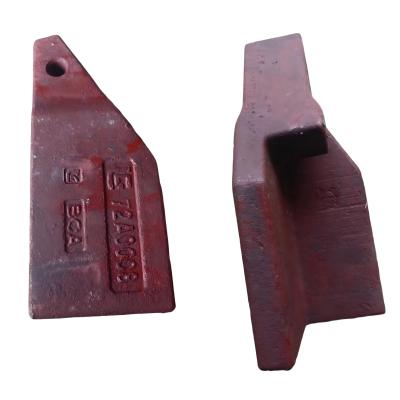 China 72A0008 BUCKET TOOTH For LIUGONG Wheel Loader CLG835 ZL30E CLG842 CLG855NT3 for sale