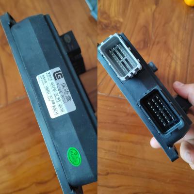 China 49C6500 Fuse Box For LIUGONG Excavator CLG906E CLG907E CLG910E CLG913E / 915E  CLG920E / 922E for sale