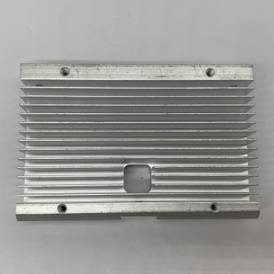 Cina 0.8mm Folio di alluminio nero anodizzato Dispositivo termico taglio laser personalizzato in vendita