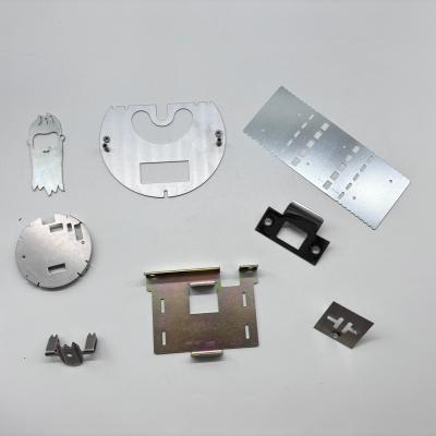 Cina OEM ODM Personalizzato Fabbricazione di lamiere di metallo di alluminio di acciaio inossidabile Stamping Saldatura lamiera di metallo piegatura parti in vendita