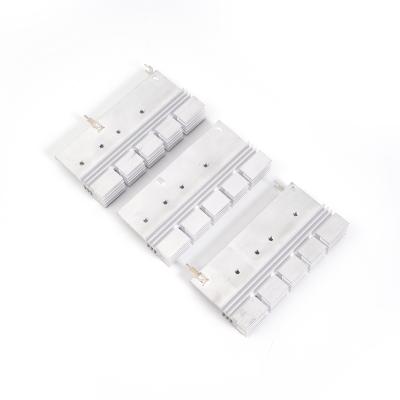 중국 공장 고품질 맞춤형 알루미늄 프로파일 LED 방열판 (서버용) 판매용