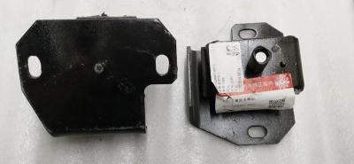 China 8-97039189 For ISUZU TFR55 High Strength Right Engine Mount for sale