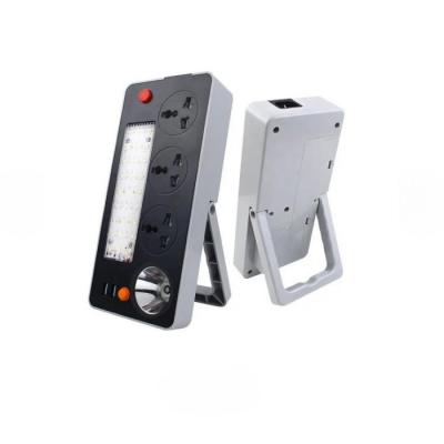 Cina 8000K Switch Usb Camping Plug Socket Ricaricabile Casa Esterno Con Luce di Emergenza in vendita
