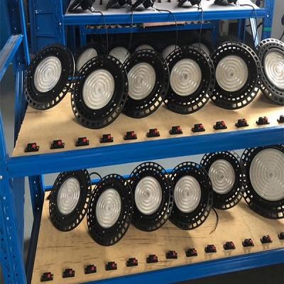 Cina Alto angolo d'apertura 60° 90° 120° delle luci del UFO della baia di IP66 240W per spazio industriale in vendita
