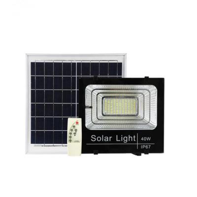 China Desmonte o projetor solar de 50w a 300w para o lote e o jardim do parque à venda