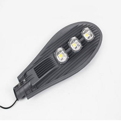 Cina Quadrato LED all'aperto palo 120W leggero, alloggio caldo dell'alluminio dell'iluminazione pubblica bianca in vendita