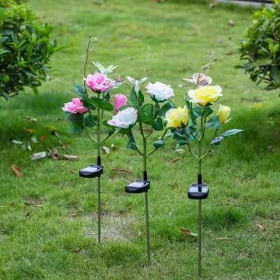 Cina La garanzia 110lum 3pcs di Ip65 Cri70 3years ha condotto le luci solari del fiore in vendita
