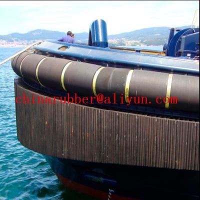 China tugboat fenders, rubber fender for tug boat, rubber bumper for tugboat for sale