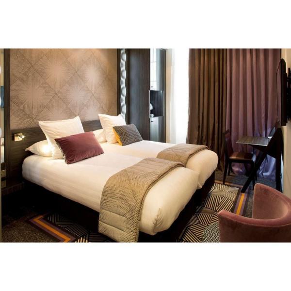 Quality BW Premier Collection Boutique Wooden Hotel Single Bed Hotel Furniture king Size Metal Bed Frame Luxury Hotel Furniture Set for sale