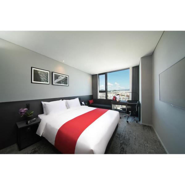 Quality Hot Sell Best Western Plus Commercial Modern Style Hotel Bedroom Suite 3 Star Wood Hotel Nordic Style Elegant Hotel Furniture for sale
