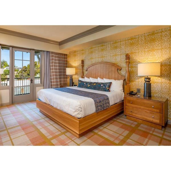 Quality Signature Collection Wood Hotel Bedroom Furniture Wholesale for Guest Rooms-Wardrobe Headboard Sofa Liquidation for Apartments for sale
