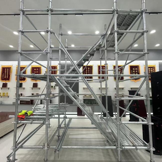 Ring Lock Scaffolding System in use at construction site