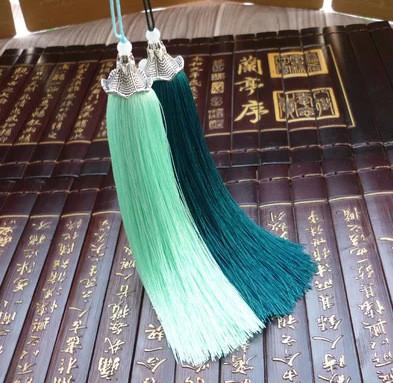 China Top quality fashion custom chinese tassels trimming fringe for bookmark home decoration for sale