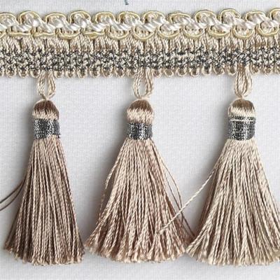 China Fashionable latest handmade polyester hanging ball lace trimmings tassels fringes for sale