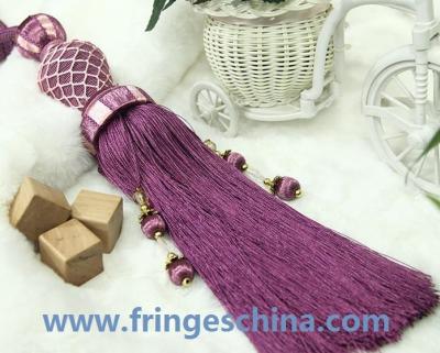 China Hot selling custom long tassel fringe trimming for curtain attractive tieback hanging ball for sale