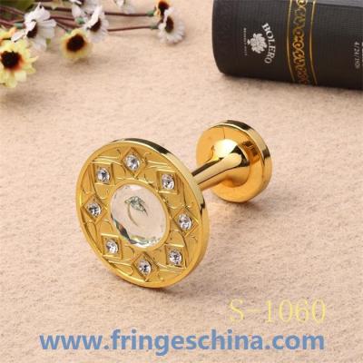 China High quality classical customized metal curtain hooks for home decorations for sale