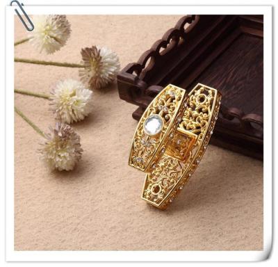 China High quality classical customized metal curtain hooks for home decorations for sale