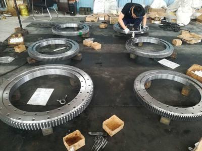 China TL-200M Truck Crane Slewing Ring, TL-200M Tadano Crane Bearing, TL-200M Tadano Crawler Crane for sale