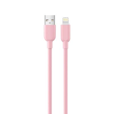 Cina Cavo dati in silicone personalizzato 1M 5V 2A / 3A Cavo di trasferimento USB ad alta velocità in vendita