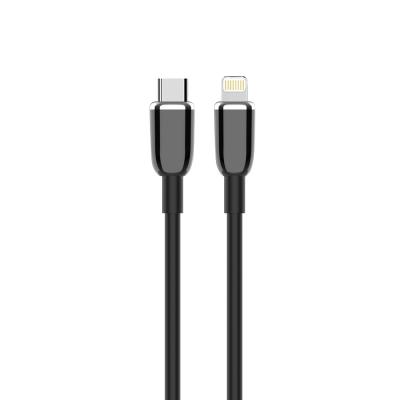 Cina Cable USB in silicone personalizzabile da 6 piedi con design resistente e lunghezza di 100 cm in vendita
