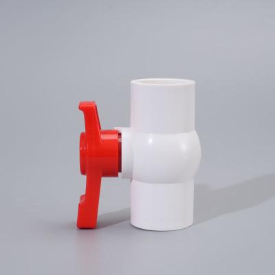 China Full Port UPVC Round Ball Valve Manual Control for Water Supply Systems for sale