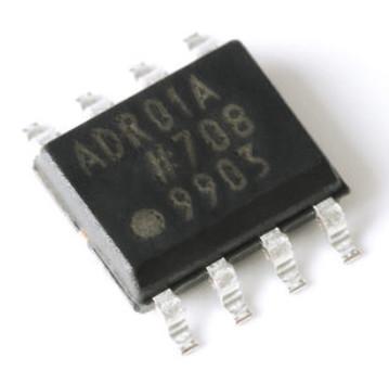 Cina Componenti fisse ADR01ARZ del chip di 10.0V SMD SOP8 IC in vendita