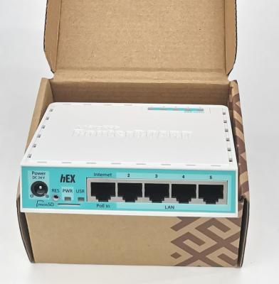 China MikroTik RB750Gr3 (SFORTUNA 5) router 880MHz di gigabit di 5 porti con porta USB for sale