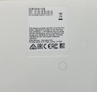 中国 MikroTik CCR1016-12G 16中心によってワイヤーで縛られる全ギガビットの電気通信のスマートなルーターROS L6の承認のルーター 販売のため
