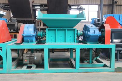 China Double Shaft Double Power Shredder for Waste Metal Veneer Board Aluminum Can Recycling for sale