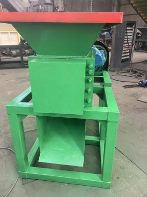 China Multifunctional Scrap Heavy Melting PVC HDPE PP PET Shredder for Crushing Clothes Scrap for sale