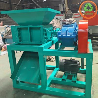 Cina 1380*800*1400mm Trinciatore a doppio albero per una gestione conveniente in vendita