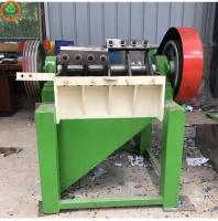 China Strong Granule Plastic Bag Solid Plastic Blocks Recycling Machine With For Crushing for sale
