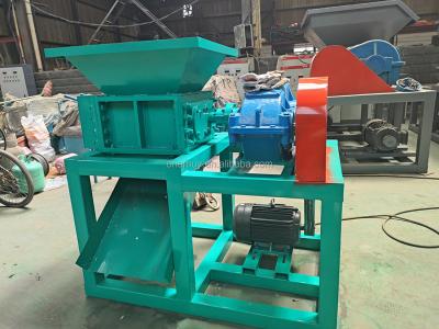 Cina Riciclo di rottami PVC HDPE PP PET Rottame a doppio albero con grande coppia e velocità 20-30RPM in vendita