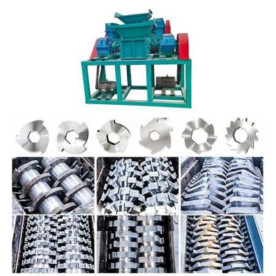 China Doppelschacht afvalschroefmachine voor plastic PE PP Raffia Jumbo geweven zakken Metalen hout Te koop