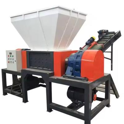 Cina Facile di funzionamento Twin Shaft Metal Shredder per il vantaggio artigianale in legno in vendita
