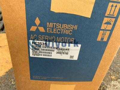中国 Mitsubishi HC353S AC Servo Motor With Encoder OSE105S2 16AMP 115V 3000R/MIN 3.5KW No Brake 販売のため