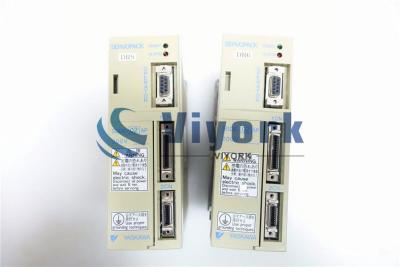 Китай Участок 200 привода 3 сервопривода 8AMP Yaskawa SGDE-02BP - 230VAC входной сигнал 50/60HZ продается