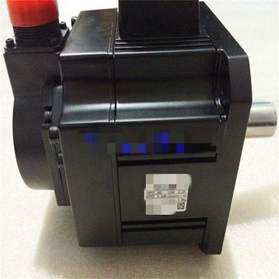 China Mitsubishi HC-SFS52B AC Servo Motor 3 PHASE 3.2A 126V 2000RPM NEW for sale