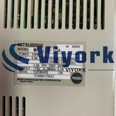 중국 미츠비시 MR-J2S-20CP-S084 서보 증폭기 입력 : 0.9-1.3 AMP 3+1은 새로운 200-230V 50/60HZ를 단계적으로 시행합니다 판매용