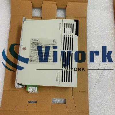 Китай УСИЛИТЕЛЬ MRJ2S60CP СЕРВОПРИВОДА ВОДИТЕЛЯ MR-J2S-60CP 200-230VAC 3PH 600W СЕРВОПРИВОДА AC МИЦУБИСИ продается