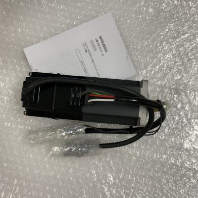 Cina FASE 400W 122V 3000RPM 2.8A del servomotore 3 di CA di Mitsubishi HC-MFS43B NUOVA in vendita